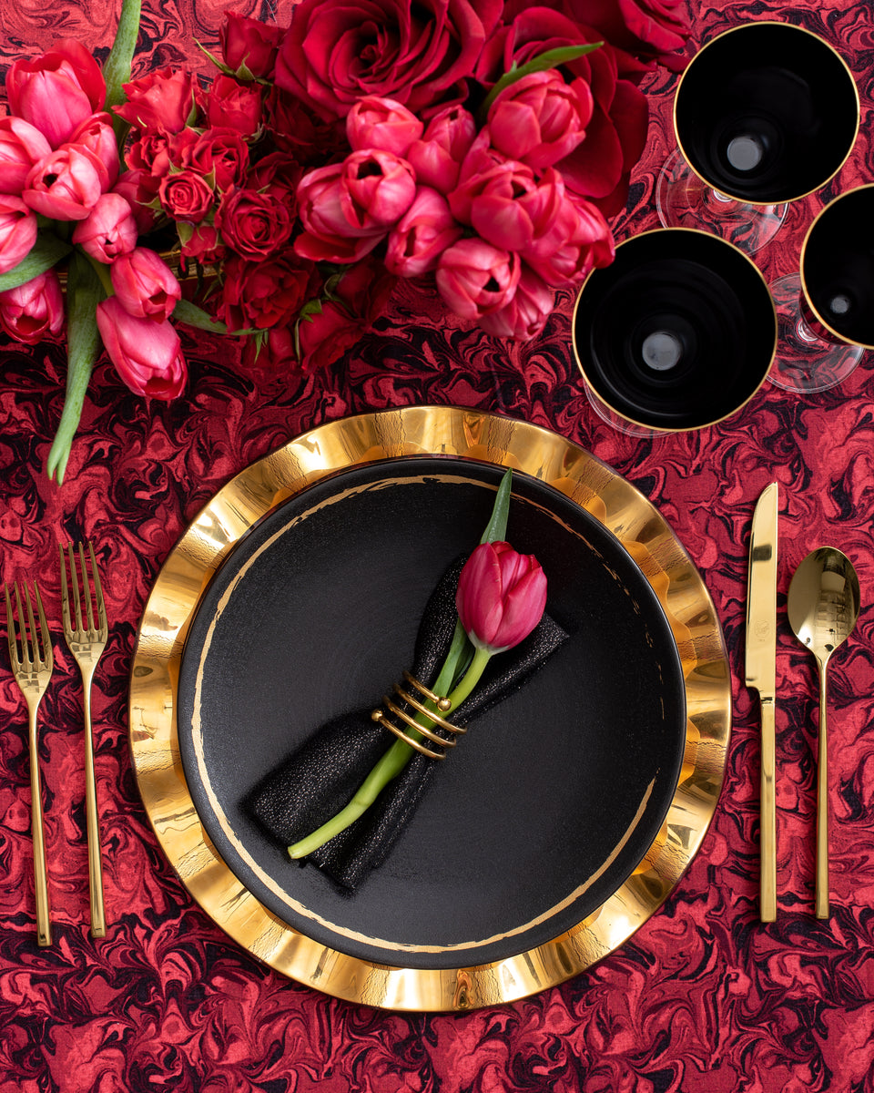 Ruffle Charger Plate | Gold – Maison de Carine